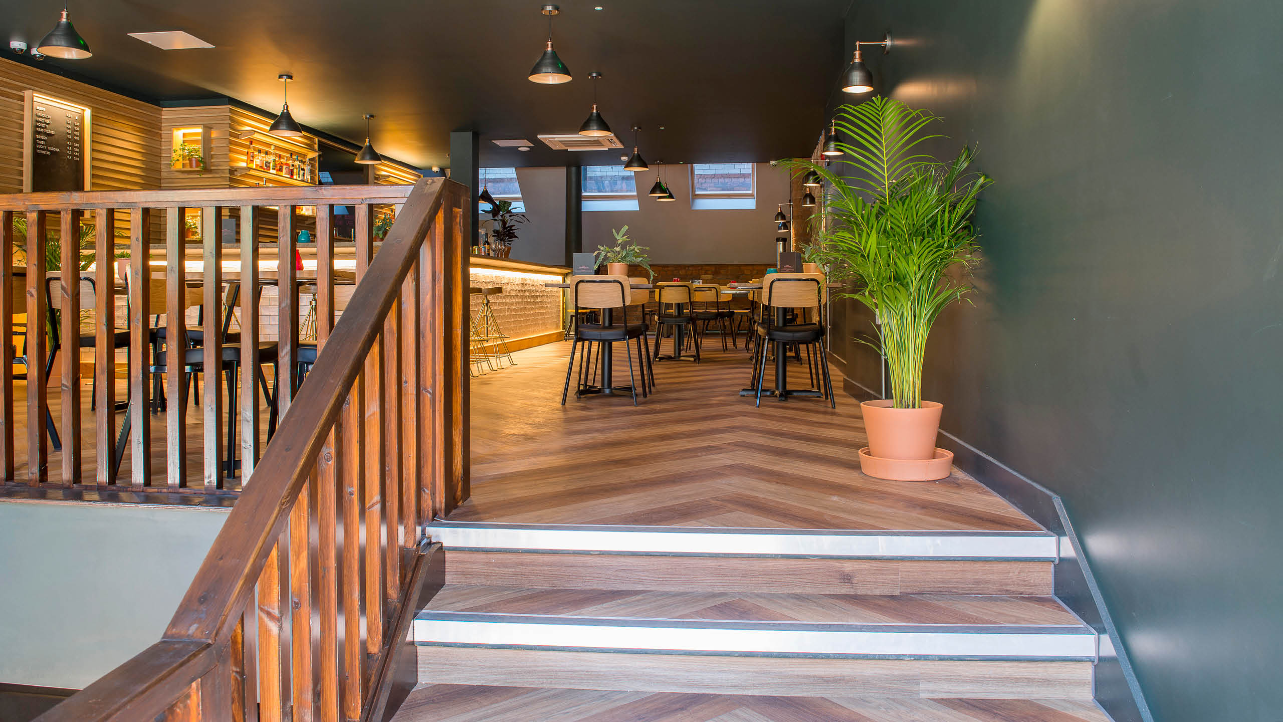 NAM Restaurant & Bar | Amspec